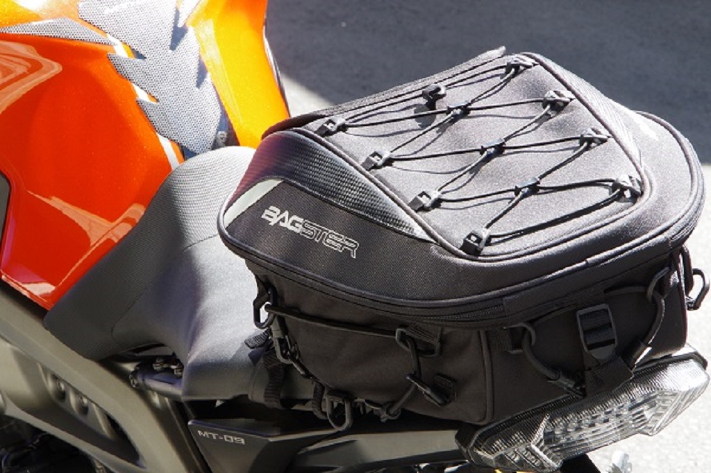 BAGSTER SPIDER シートバッグ | DOKOIKO どこいこ：バイクツーリングに行くなら
